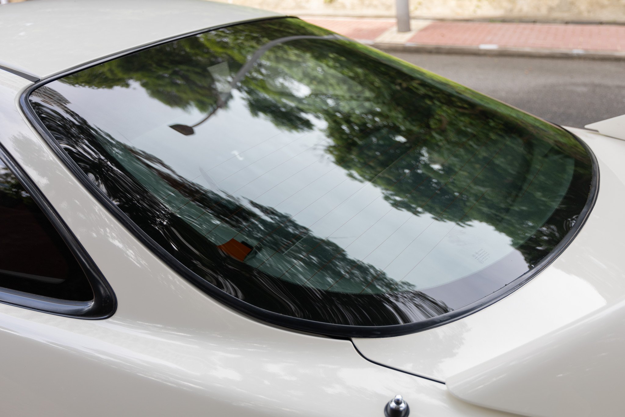 Honda Integra DC2 Type-RX - Car Farm